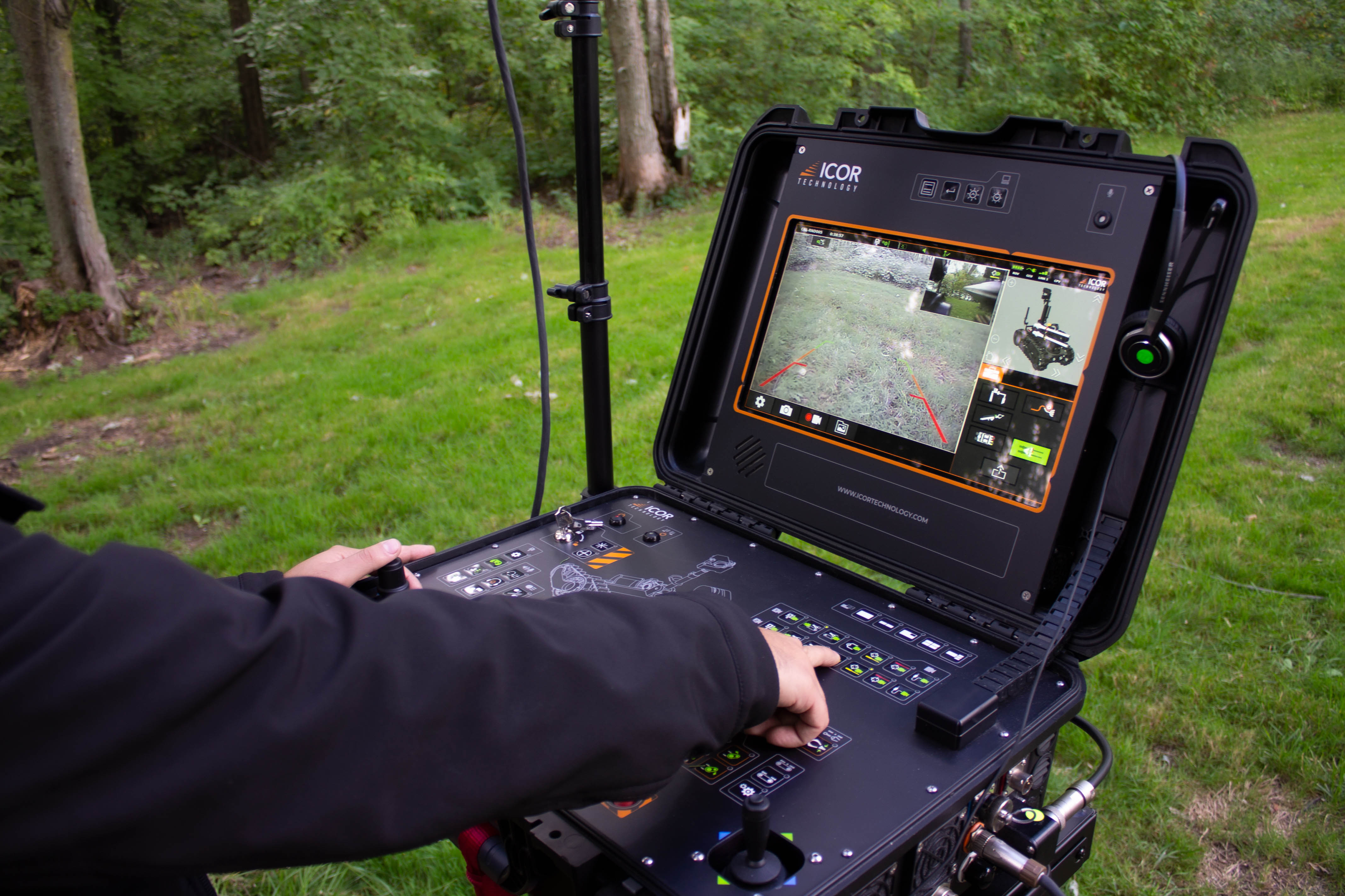 CALIBER® FLEX - ICOR Technology - Tactical & Security Robotics Products